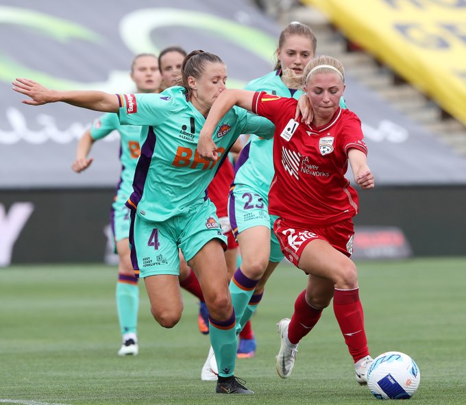 Red Hot Dawber’s Brace Seals Win