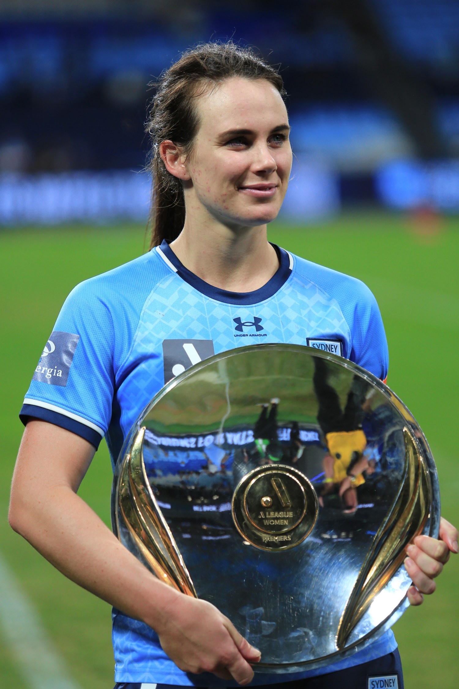 syd-v-new-2402-tobin-plate-kris-goman