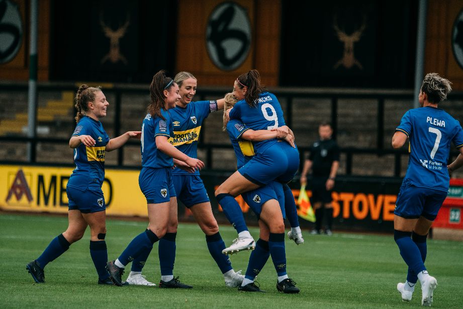 Dons storm to the points in 11 goal thriller
