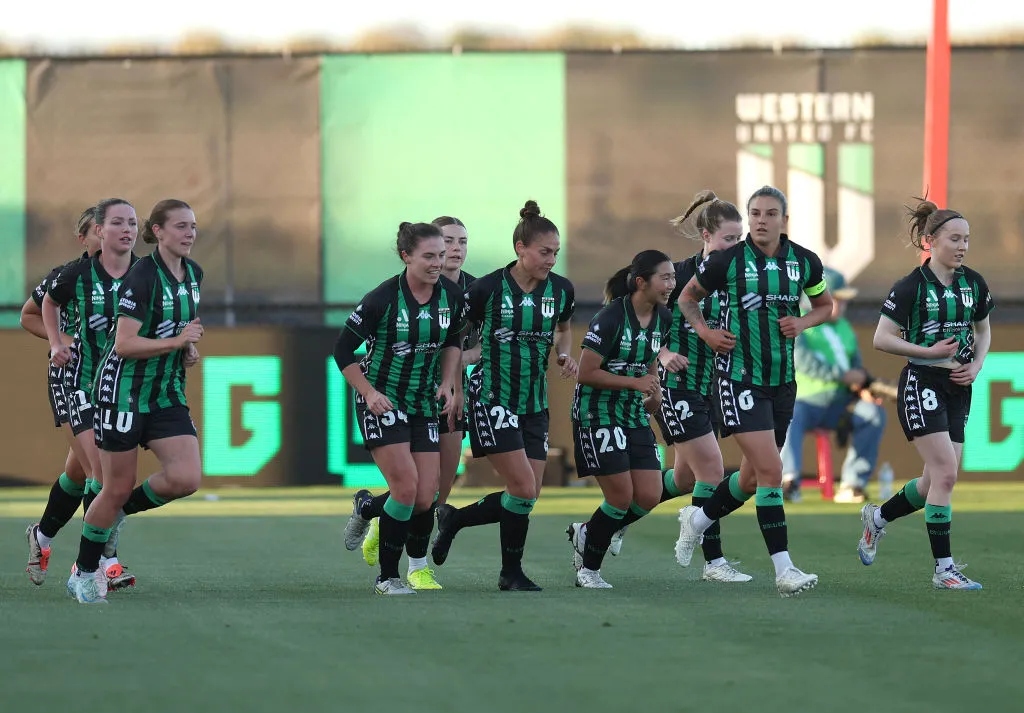 Four goals in 23 minutes sees Phoenix blown away by rampant Western United