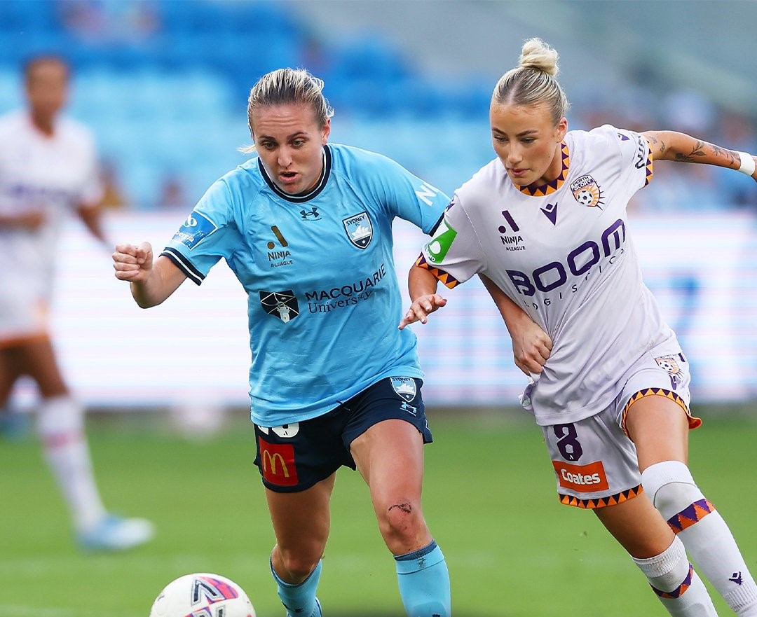 Finals dream remains alive for Sydney after defeating Perth