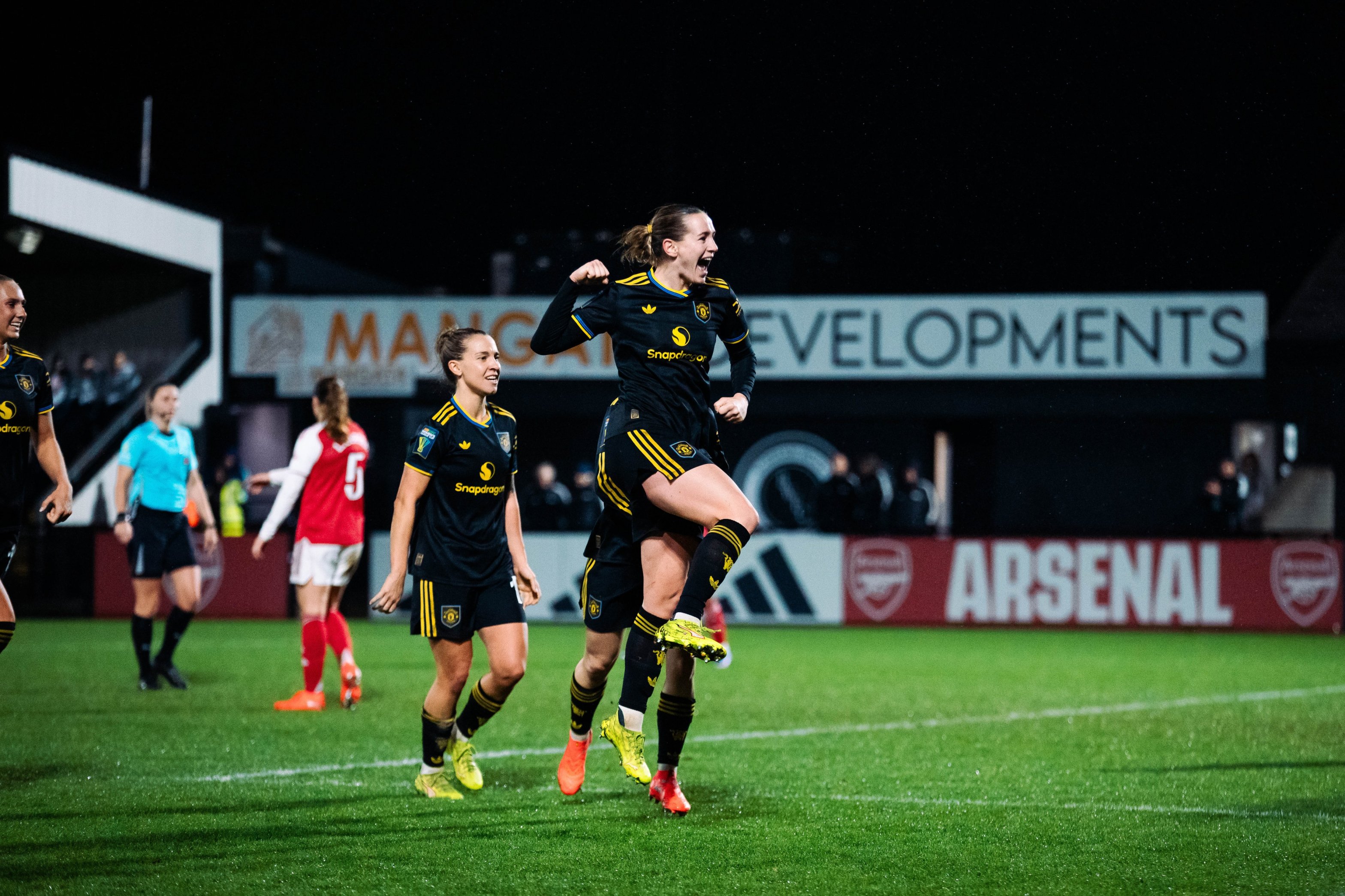 Terland goal sees United into Subway Cup final